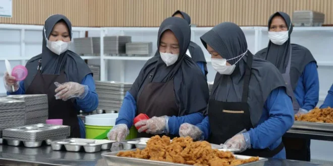 Dapur MBG Jadi Ladang Duit: Tiga Eks Pejabat BGN Ditangkap Diduga Raup ...